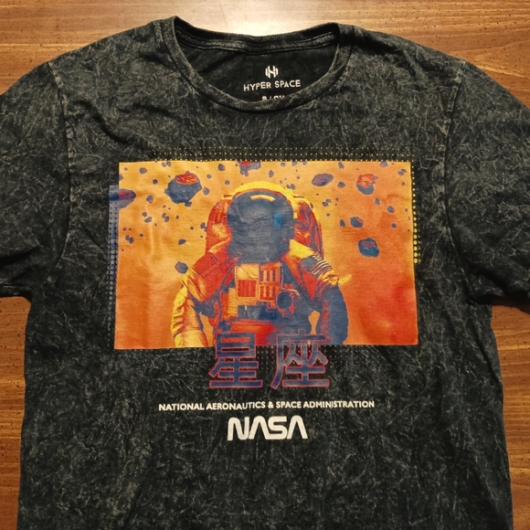 Nasa | Shirts | Nasa Hyper Space Tshirt Small Trippy Design Astronaut ...
